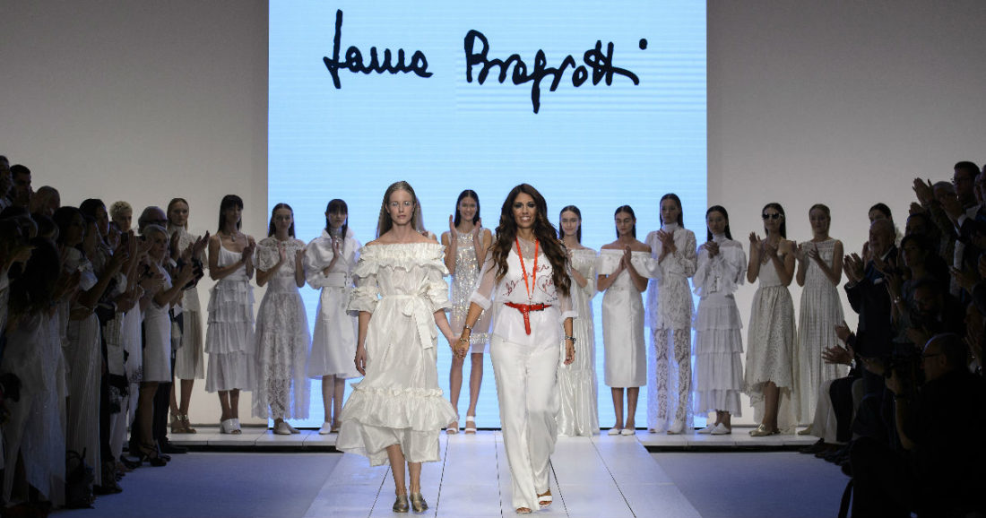 Laura Biagiotti. Forever